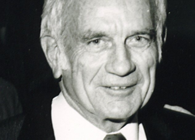 Donald K. "Deke" Slayton - Wisconsin Aviation Hall of Fame