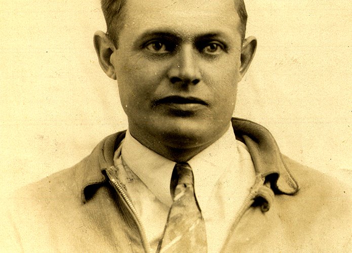 Leonard W. Larson - Wisconsin Aviation Hall of Fame