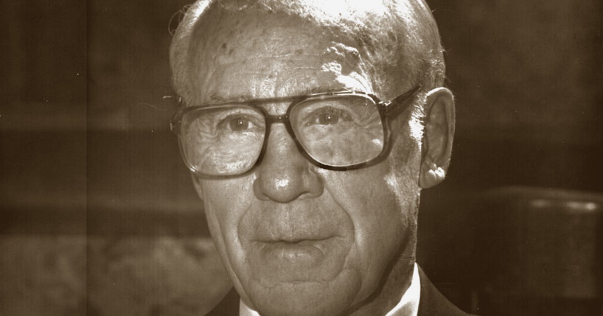 William J. "Bill" Lotzer - Wisconsin Aviation Hall of Fame