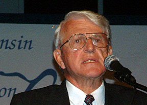 Robert J. Goebel - Wisconsin Aviation Hall of Fame